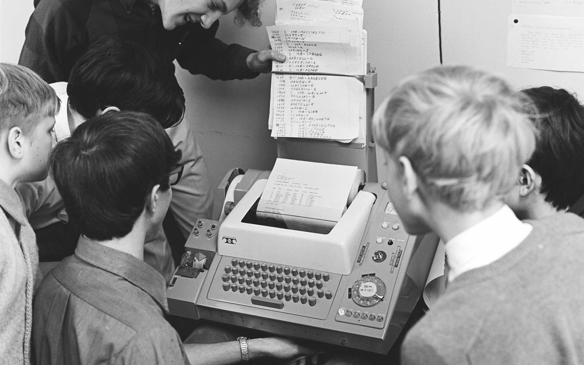 I have many fond memories of messing around on the teletype at Lakeside ...